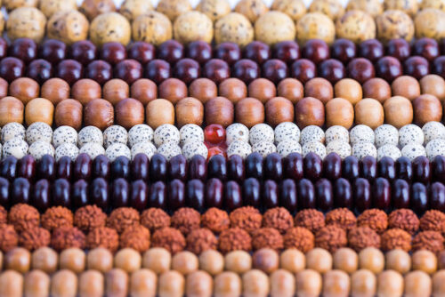 How to Use and Choose a Tibetan Mala - Tibetan Nuns Project
